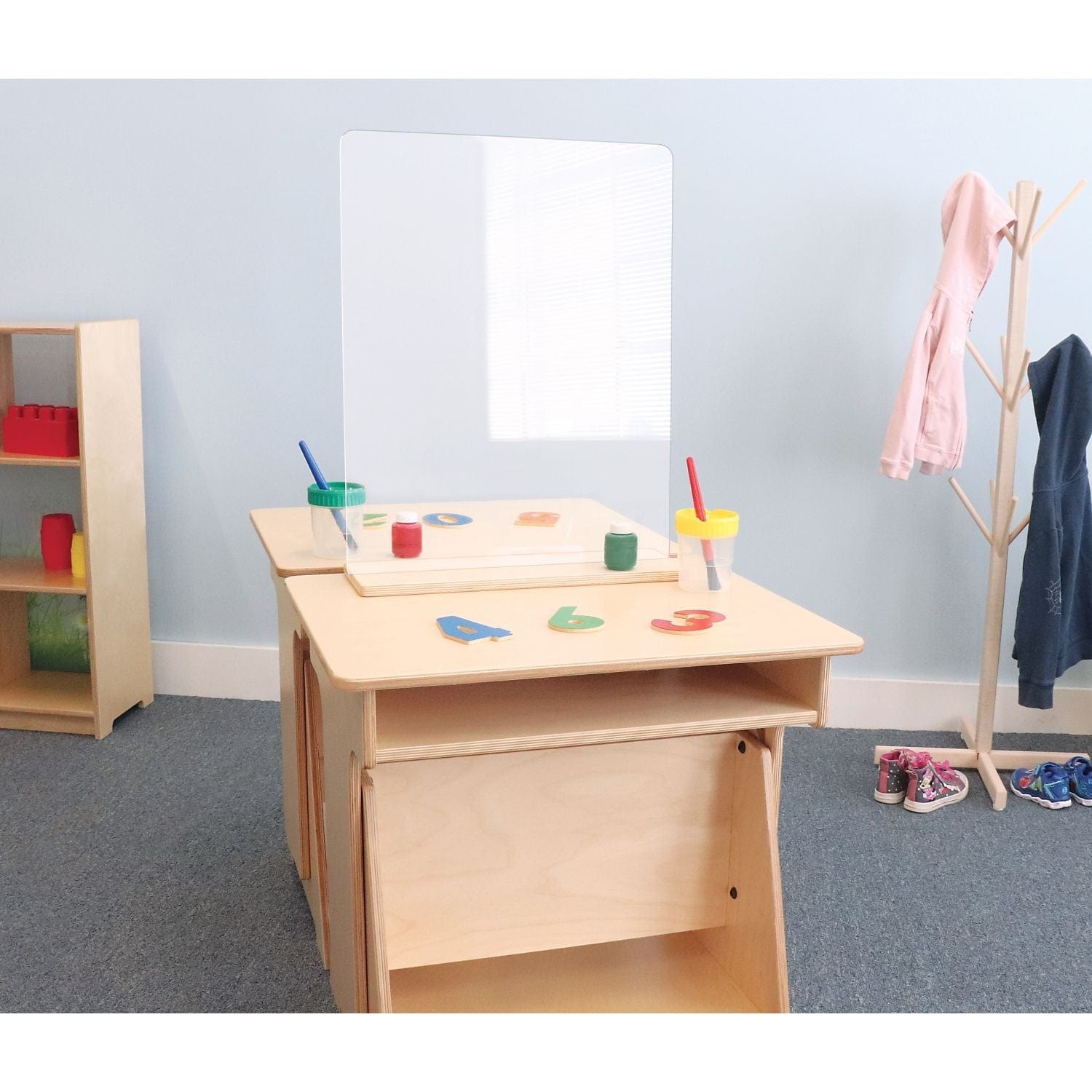 Tabletop Acrylic Partition 18W – The Inspired Playhouse